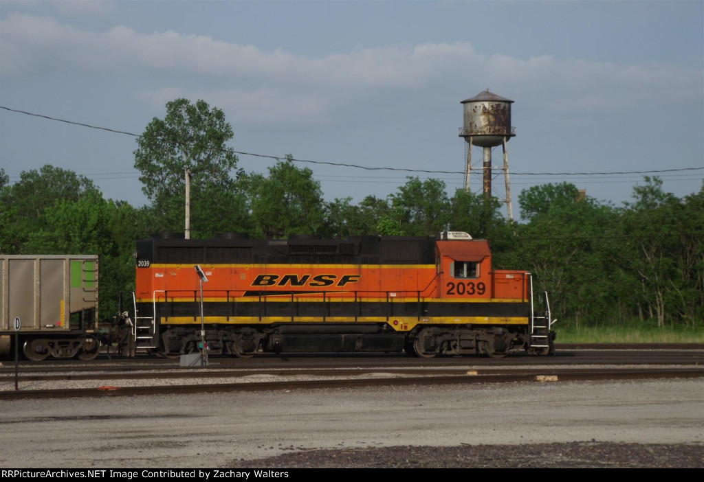BNSF 2039